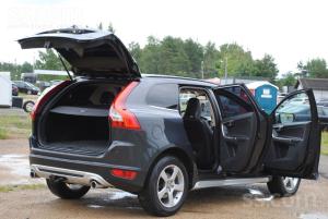 Pelēks Volvo XC60 2012 Rīga, ar dzinēja tilpumu 2.40 L un nobraukumu 275 tūkst. km par 10390 €, foto 10 vietnē AUTOMOTO.COM.LV
