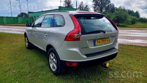 Grey Volvo XC60 2012 in Balvi, with an engine capacity of 2.00 L and mileage of 0 thousand km for 8300 €, photo 5 on AUTOMOTO.COM.LV