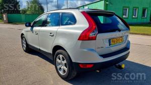 Grey Volvo XC60 2012 in Balvi, with an engine capacity of 2.00 L and mileage of 0 thousand km for 8300 €, photo 15 on AUTOMOTO.COM.LV