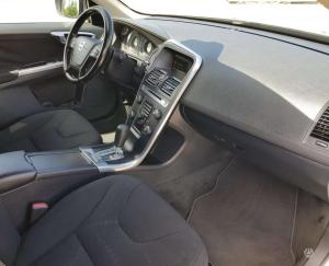 Pelēks Volvo XC60 2012 Šauļi, ar dzinēja tilpumu 1.98 L un nobraukumu 205 tūkst. km par 8200 €, foto 10 vietnē AUTOMOTO.COM.LV