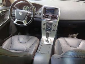 Pelēks Volvo XC60 2012 Šauļi, ar dzinēja tilpumu 1.98 L un nobraukumu 279 tūkst. km par 8950 €, foto 11 vietnē AUTOMOTO.COM.LV