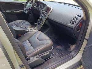 Pelēks Volvo XC60 2012 Šauļi, ar dzinēja tilpumu 1.98 L un nobraukumu 279 tūkst. km par 8950 €, foto 12 vietnē AUTOMOTO.COM.LV