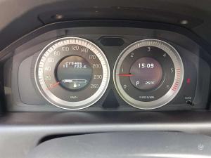 Pelēks Volvo XC60 2012 Šauļi, ar dzinēja tilpumu 1.98 L un nobraukumu 279 tūkst. km par 8950 €, foto 26 vietnē AUTOMOTO.COM.LV
