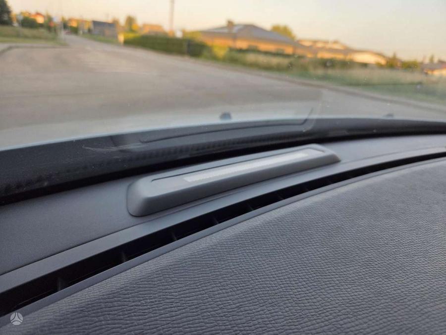 Pelēks Volvo XC60 2012 Kauņa, ar dzinēja tilpumu 2.40 L un nobraukumu 239 tūkst. km par 10950 €, foto 19 vietnē AUTOMOTO.COM.LV