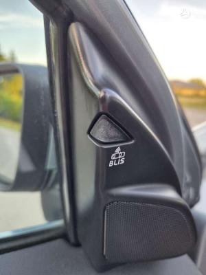 Pelēks Volvo XC60 2012 Kauņa, ar dzinēja tilpumu 2.40 L un nobraukumu 239 tūkst. km par 10950 €, foto 20 vietnē AUTOMOTO.COM.LV