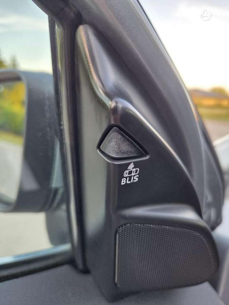 Pelēks Volvo XC60 2012 Kauņa, ar dzinēja tilpumu 2.40 L un nobraukumu 239 tūkst. km par 10950 €, foto 20 vietnē AUTOMOTO.COM.LV