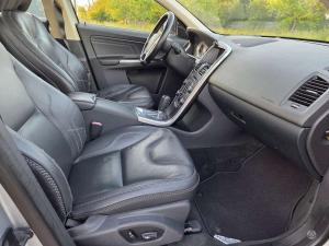 Pelēks Volvo XC60 2012 Kauņa, ar dzinēja tilpumu 2.40 L un nobraukumu 239 tūkst. km par 10950 €, foto 26 vietnē AUTOMOTO.COM.LV