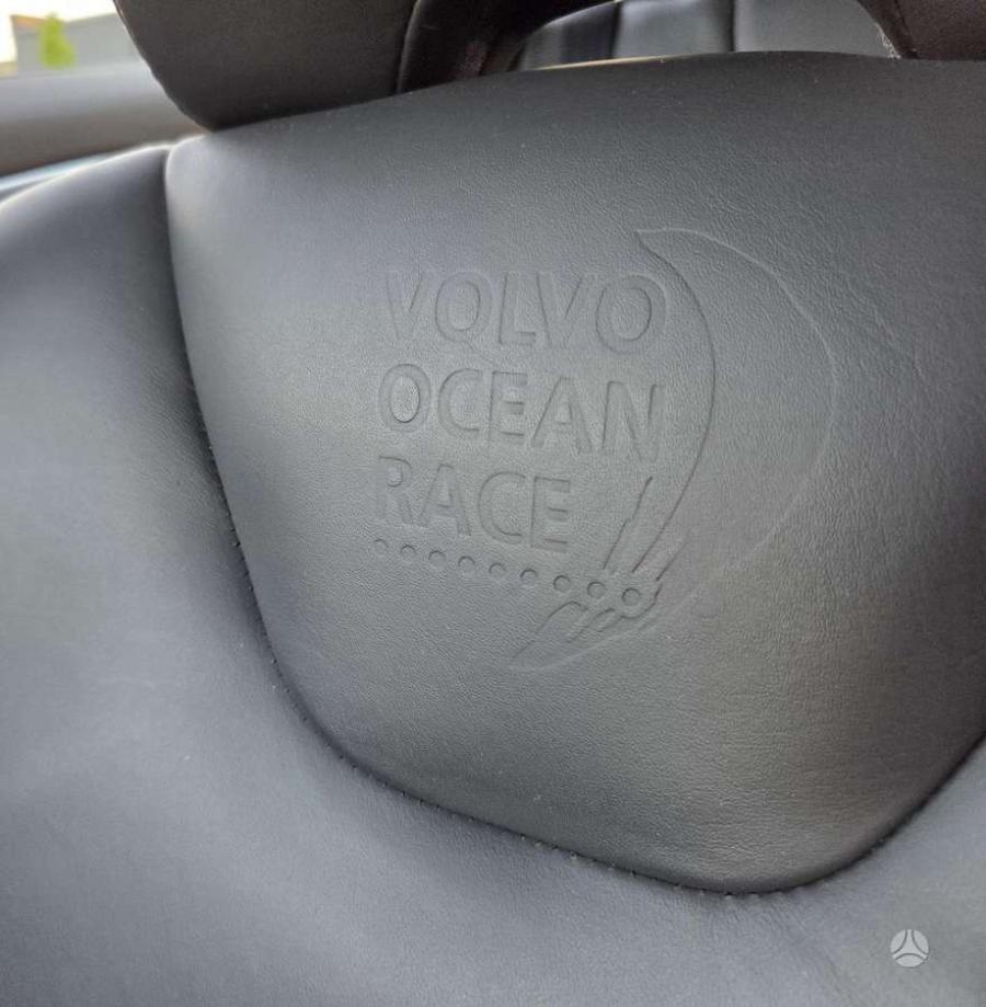 Pelēks Volvo XC60 2012 Kauņa, ar dzinēja tilpumu 2.40 L un nobraukumu 239 tūkst. km par 10950 €, foto 31 vietnē AUTOMOTO.COM.LV