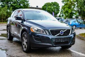 Pelēks Volvo XC60 2012 Kretinga, ar dzinēja tilpumu 2.00 L un nobraukumu 347 tūkst. km par 7599 €, foto 5 vietnē AUTOMOTO.COM.LV