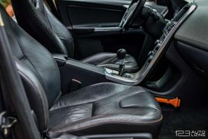 Pelēks Volvo XC60 2012 Kretinga, ar dzinēja tilpumu 2.00 L un nobraukumu 347 tūkst. km par 7599 €, foto 16 vietnē AUTOMOTO.COM.LV