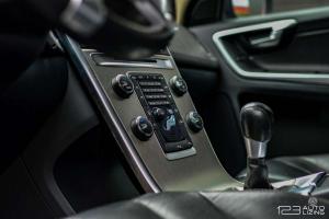 Pelēks Volvo XC60 2012 Kretinga, ar dzinēja tilpumu 2.00 L un nobraukumu 347 tūkst. km par 7599 €, foto 22 vietnē AUTOMOTO.COM.LV