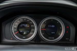 Pelēks Volvo XC60 2012 Kretinga, ar dzinēja tilpumu 2.00 L un nobraukumu 347 tūkst. km par 7599 €, foto 24 vietnē AUTOMOTO.COM.LV