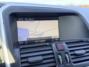 Grey Volvo XC60 2012 in Riga, with an engine capacity of 2.00 L and mileage of 0 thousand km for 8995 €, photo 18 on AUTOMOTO.COM.LV