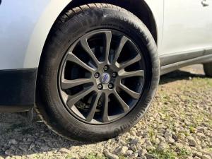 Grey Volvo XC60 2012 in Riga, with an engine capacity of 2.00 L and mileage of 0 thousand km for 8995 €, photo 25 on AUTOMOTO.COM.LV