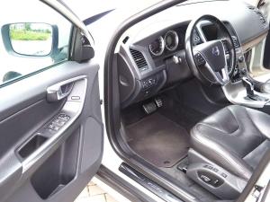 Pelēks Volvo XC60 2012 Kauņa, ar dzinēja tilpumu 2.40 L un nobraukumu 310 tūkst. km par 12650 €, foto 9 vietnē AUTOMOTO.COM.LV