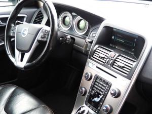 Pelēks Volvo XC60 2012 Kauņa, ar dzinēja tilpumu 2.40 L un nobraukumu 310 tūkst. km par 12650 €, foto 10 vietnē AUTOMOTO.COM.LV