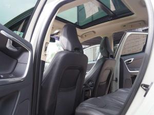 Pelēks Volvo XC60 2012 Kauņa, ar dzinēja tilpumu 2.40 L un nobraukumu 310 tūkst. km par 12650 €, foto 13 vietnē AUTOMOTO.COM.LV