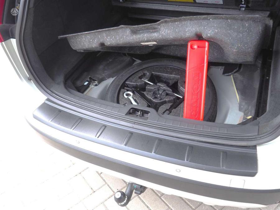 Pelēks Volvo XC60 2012 Kauņa, ar dzinēja tilpumu 2.40 L un nobraukumu 310 tūkst. km par 12650 €, foto 22 vietnē AUTOMOTO.COM.LV