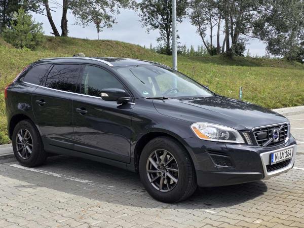 Pelēks Volvo XC60 2012 Viļņa, ar dzinēja tilpumu 1.98 L un nobraukumu 232 tūkst. km par 10400 €, foto 7 vietnē AUTOMOTO.COM.LV