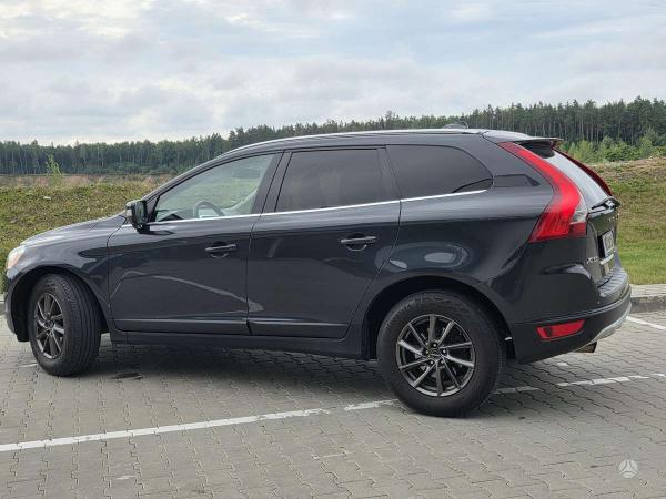 Pelēks Volvo XC60 2012 Viļņa, ar dzinēja tilpumu 1.98 L un nobraukumu 232 tūkst. km par 10400 €, foto 9 vietnē AUTOMOTO.COM.LV