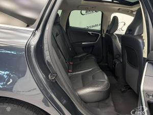 Grey Volvo XC60 2012 in Vilnius, with an engine capacity of 3.19 L and mileage of 290 thousand km for 6500 €, photo 11 on AUTOMOTO.COM.LV