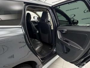 Grey Volvo XC60 2012 in Vilnius, with an engine capacity of 3.19 L and mileage of 290 thousand km for 6500 €, photo 14 on AUTOMOTO.COM.LV