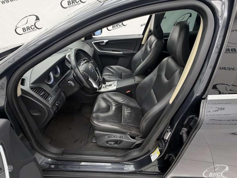 Grey Volvo XC60 2012 in Vilnius, with an engine capacity of 3.19 L and mileage of 290 thousand km for 6500 €, photo 25 on AUTOMOTO.COM.LV