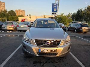 Pelēks Volvo XC60 2012 Viļņa, ar dzinēja tilpumu 2.40 L un nobraukumu 353 tūkst. km par 6900 €, foto 6 vietnē AUTOMOTO.COM.LV