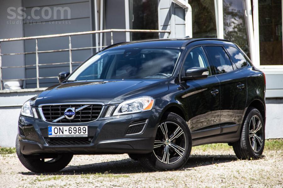 Grey Volvo XC60 2012 in Tukums, with an engine capacity of 2.40 L and mileage of 299 thousand km for 8200 €, photo 1 on AUTOMOTO.COM.LV