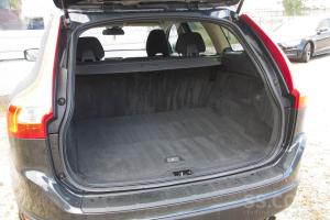 Grey Volvo XC60 2012 in Tukums, with an engine capacity of 2.40 L and mileage of 299 thousand km for 8200 €, photo 22 on AUTOMOTO.COM.LV