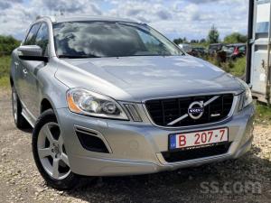 Pelēks Volvo XC60 2012 Rīga, ar dzinēja tilpumu 2.40 L un nobraukumu 0 tūkst. km par 9500 €, foto  vietnē AUTOMOTO.COM.LV