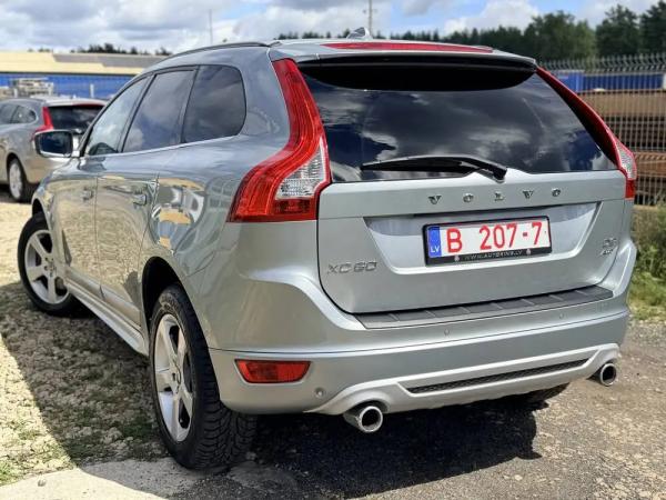 Grey Volvo XC60 2012 in Riga, with an engine capacity of 2.40 L and mileage of 0 thousand km for 9500 €, photo 2 on AUTOMOTO.COM.LV