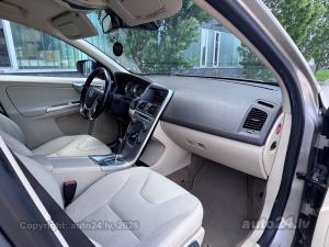 Grey Volvo XC60 2012 in Tallinn, with an engine capacity of 2.40 L and mileage of 0 thousand km for 7950 €, photo 12 on AUTOMOTO.COM.LV