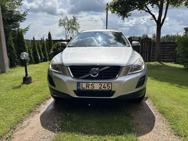 Pelēks Volvo XC60 2012 Anykščiai, ar dzinēja tilpumu 2.40 L un nobraukumu 285 tūkst. km par 8600 €, foto 5 vietnē AUTOMOTO.COM.LV