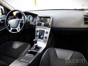 Pelēks Volvo XC60 2012 Tukums, ar dzinēja tilpumu 2.40 L un nobraukumu 263 tūkst. km par 8900 €, foto 7 vietnē AUTOMOTO.COM.LV