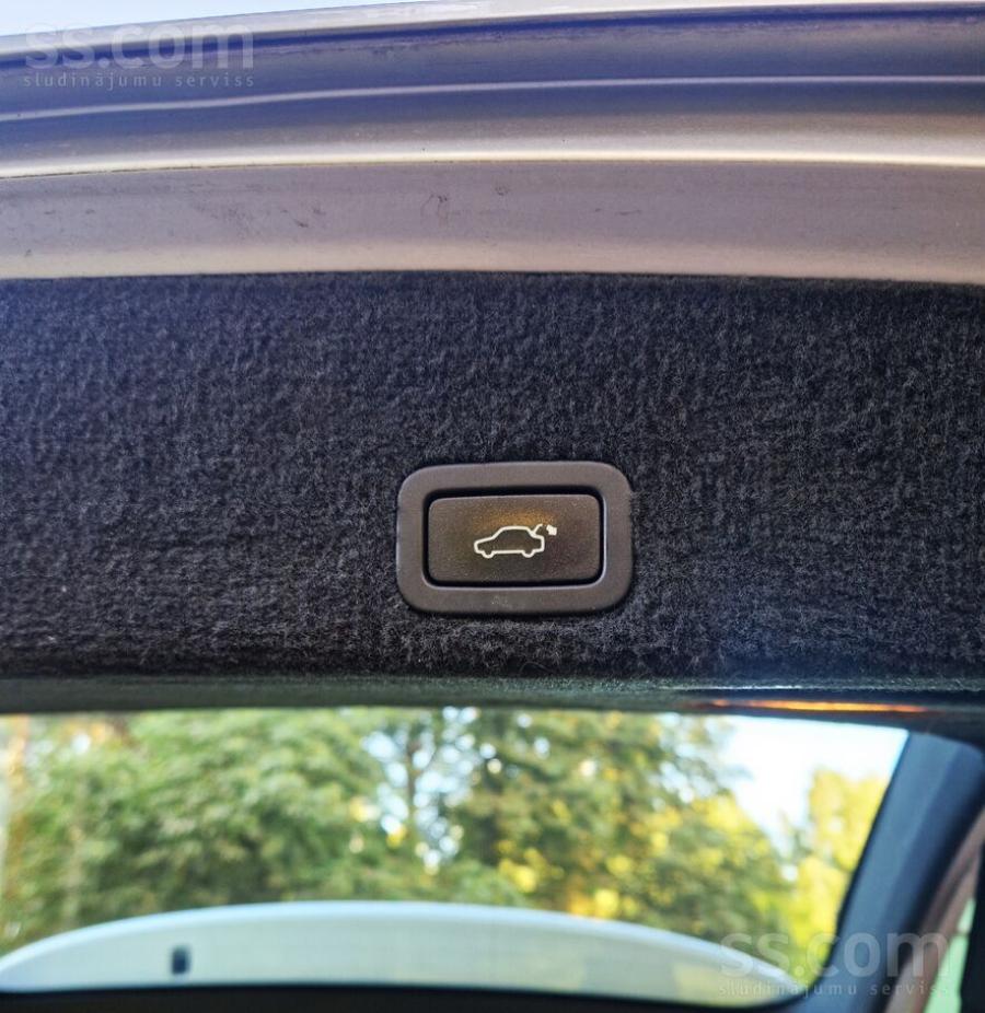 Pelēks Volvo XC60 2012 Tukums, ar dzinēja tilpumu 2.40 L un nobraukumu 263 tūkst. km par 8900 €, foto 17 vietnē AUTOMOTO.COM.LV