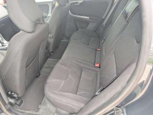 Pelēks Volvo XC60 2012 Tauragė, ar dzinēja tilpumu 1.98 L un nobraukumu 278 tūkst. km par 5900 €, foto 14 vietnē AUTOMOTO.COM.LV