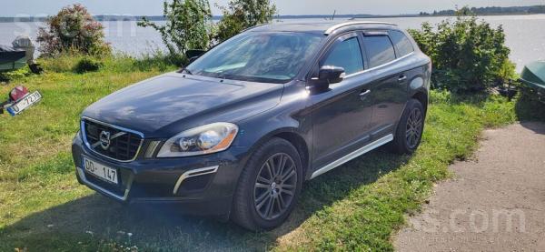 Pelēks Volvo XC60 2012 Rīga, ar dzinēja tilpumu 2.40 L un nobraukumu 275 tūkst. km par 11000 €, foto 1 vietnē AUTOMOTO.COM.LV