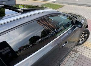 Pelēks Volvo XC60 2012 Marijampole, ar dzinēja tilpumu 2.40 L un nobraukumu 245 tūkst. km par 11550 €, foto 13 vietnē AUTOMOTO.COM.LV