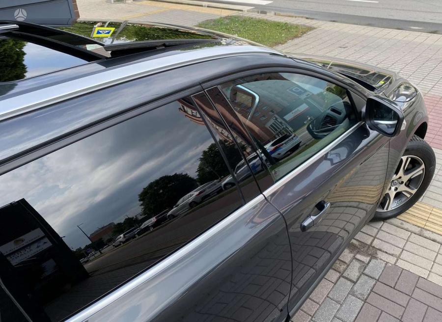 Pelēks Volvo XC60 2012 Marijampole, ar dzinēja tilpumu 2.40 L un nobraukumu 245 tūkst. km par 11550 €, foto 13 vietnē AUTOMOTO.COM.LV