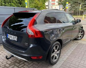 Pelēks Volvo XC60 2012 Marijampole, ar dzinēja tilpumu 2.40 L un nobraukumu 245 tūkst. km par 11550 €, foto 18 vietnē AUTOMOTO.COM.LV