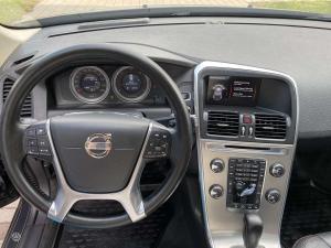 Pelēks Volvo XC60 2012 Marijampole, ar dzinēja tilpumu 2.40 L un nobraukumu 245 tūkst. km par 11550 €, foto 27 vietnē AUTOMOTO.COM.LV