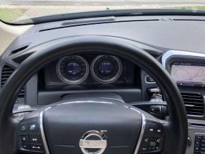 Pelēks Volvo XC60 2012 Marijampole, ar dzinēja tilpumu 2.40 L un nobraukumu 245 tūkst. km par 11550 €, foto 38 vietnē AUTOMOTO.COM.LV