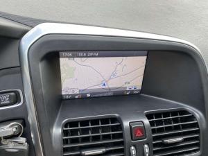Pelēks Volvo XC60 2012 Marijampole, ar dzinēja tilpumu 2.40 L un nobraukumu 245 tūkst. km par 11550 €, foto 43 vietnē AUTOMOTO.COM.LV