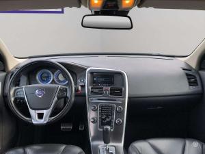 Pelēks Volvo XC60 2012 Viļņa, ar dzinēja tilpumu 2.40 L un nobraukumu 246 tūkst. km par 9499 €, foto 13 vietnē AUTOMOTO.COM.LV