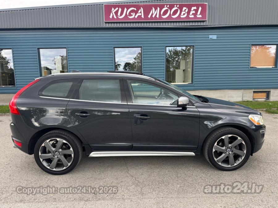 Grey Volvo XC60 2012 in Rapla, with an engine capacity of 2.40 L and mileage of 310 thousand km for 10900 €, photo 5 on AUTOMOTO.COM.LV
