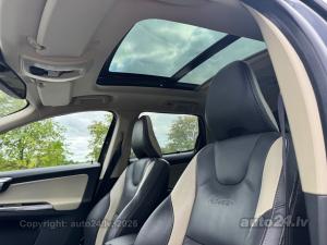 Grey Volvo XC60 2012 in Rapla, with an engine capacity of 2.40 L and mileage of 310 thousand km for 10900 €, photo 21 on AUTOMOTO.COM.LV