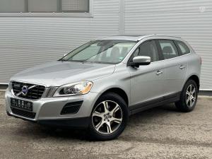 Grey Volvo XC60 2012 in Utena, with an engine capacity of 2.40 L and mileage of 302 thousand km for 9190 €, photo 3 on AUTOMOTO.COM.LV