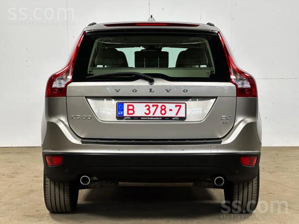 Pelēks Volvo XC60 2012 Jūrmala, ar dzinēja tilpumu 2.40 L un nobraukumu 345 tūkst. km par 9950 €, foto 10 vietnē AUTOMOTO.COM.LV