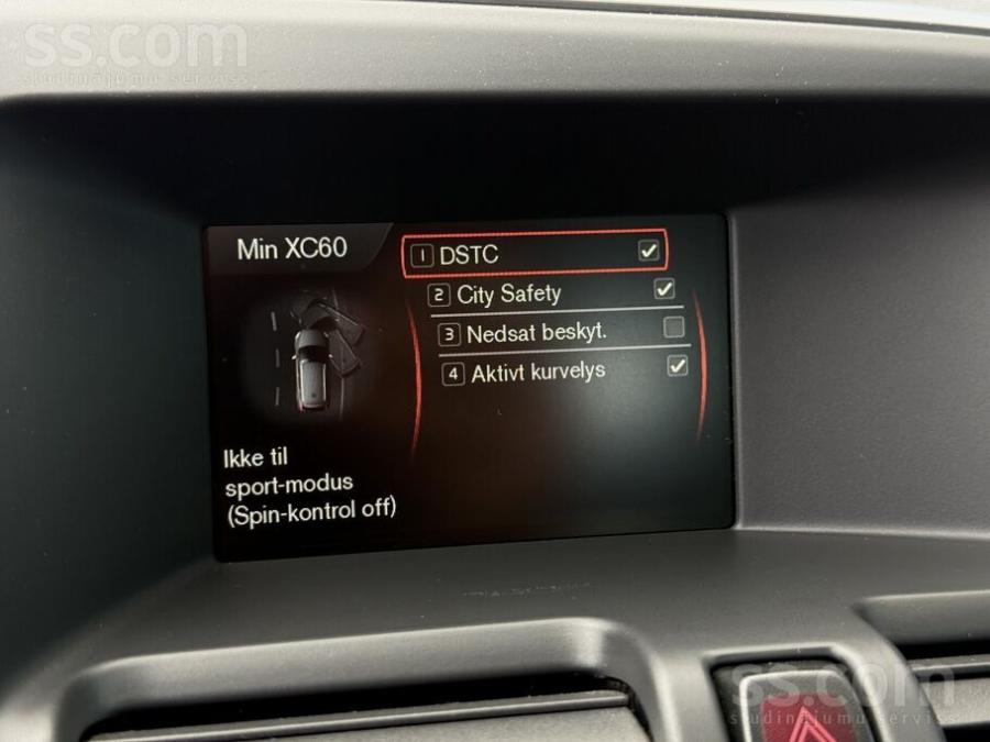 Grey Volvo XC60 2012 in Rezekne, with an engine capacity of 2.00 L and mileage of 261 thousand km for 7990 €, photo 16 on AUTOMOTO.COM.LV